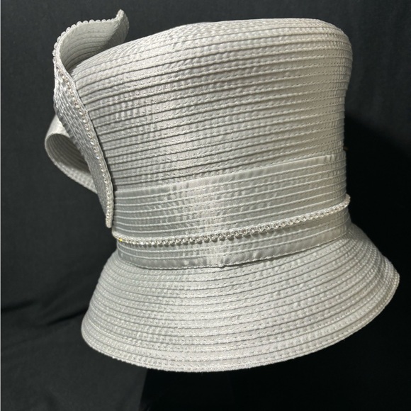 Bellini | Accessories | Hat By Bellini Church Weddings Cocktail Parties ...